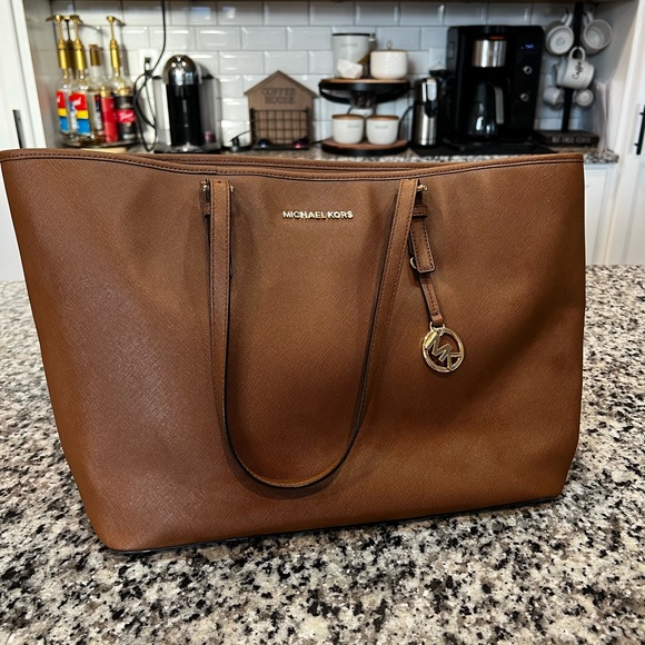 Michael Kors | Bags | Michael Kors Large Tote | Poshmark